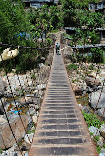 lala's adventures: Mountains!!!!! part uno (Nayapul to Ulleri, 5hrs)