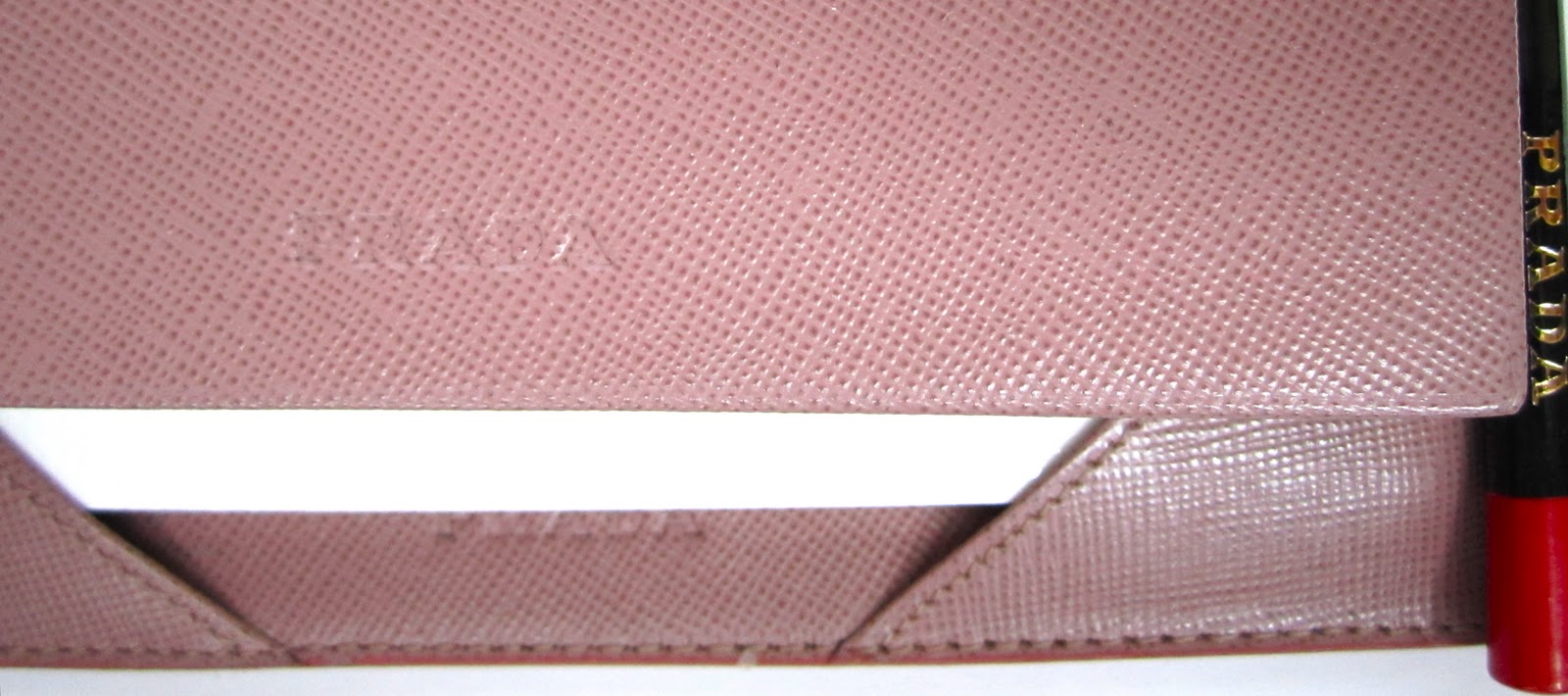 The V@ULT....: Pink Prada Medium Notebook