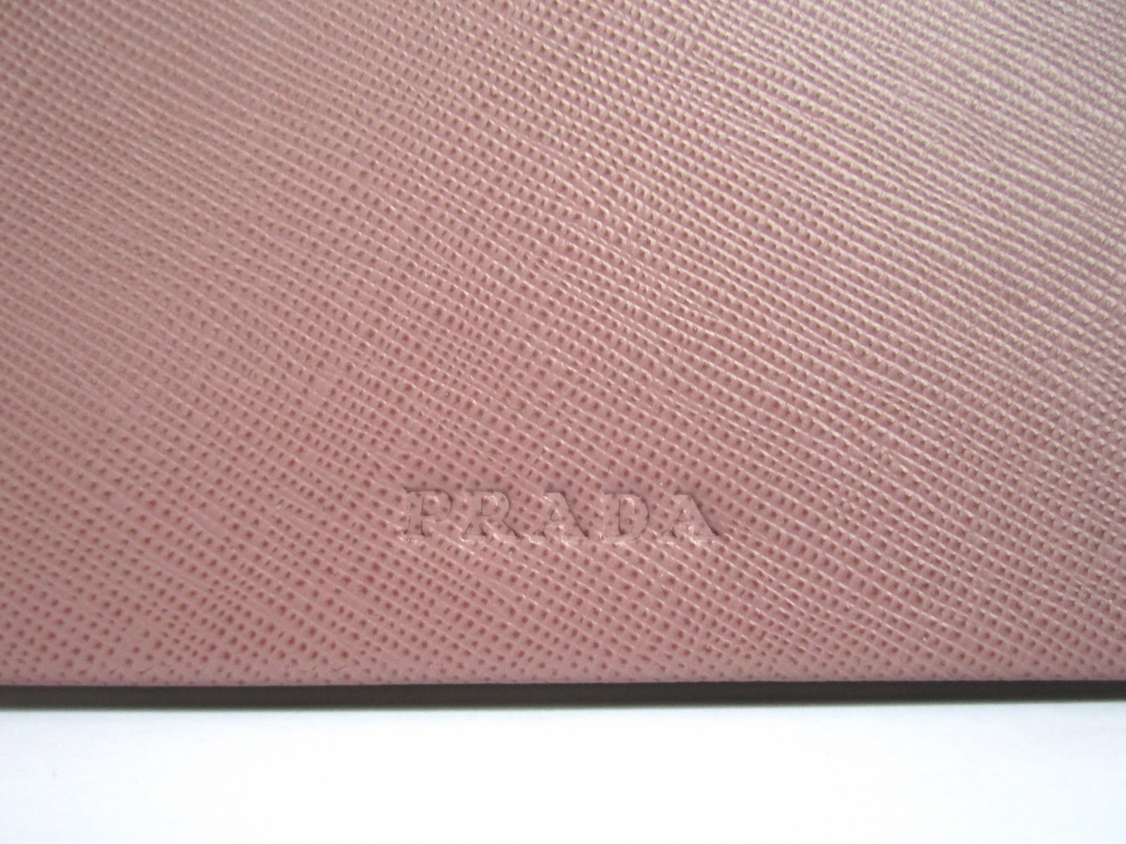 The V@ULT....: Pink Prada Medium Notebook