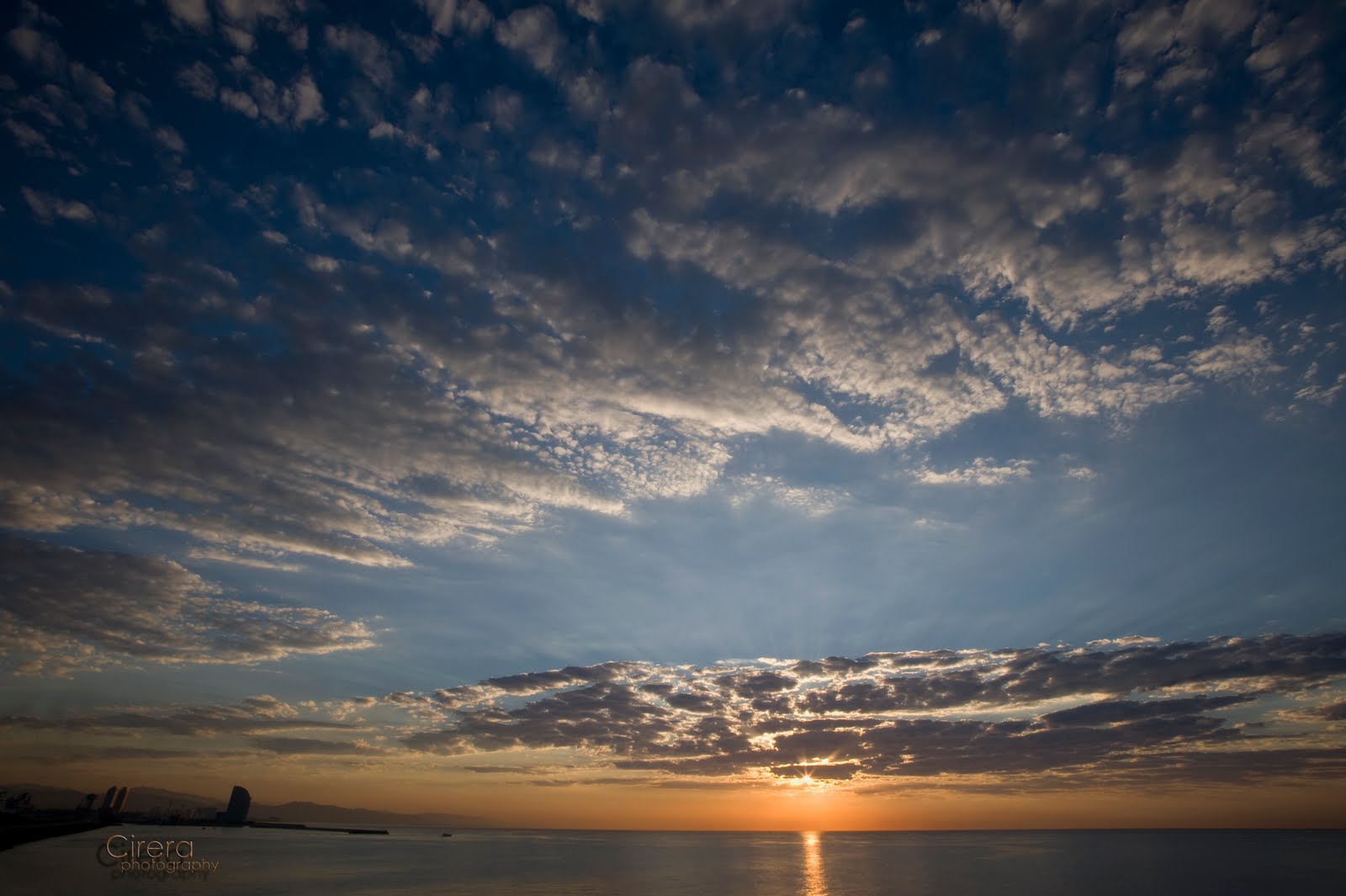 CLUB FOTOGRÁFICO DE ESTIBADORES: AMANECER EN EL PUERTO