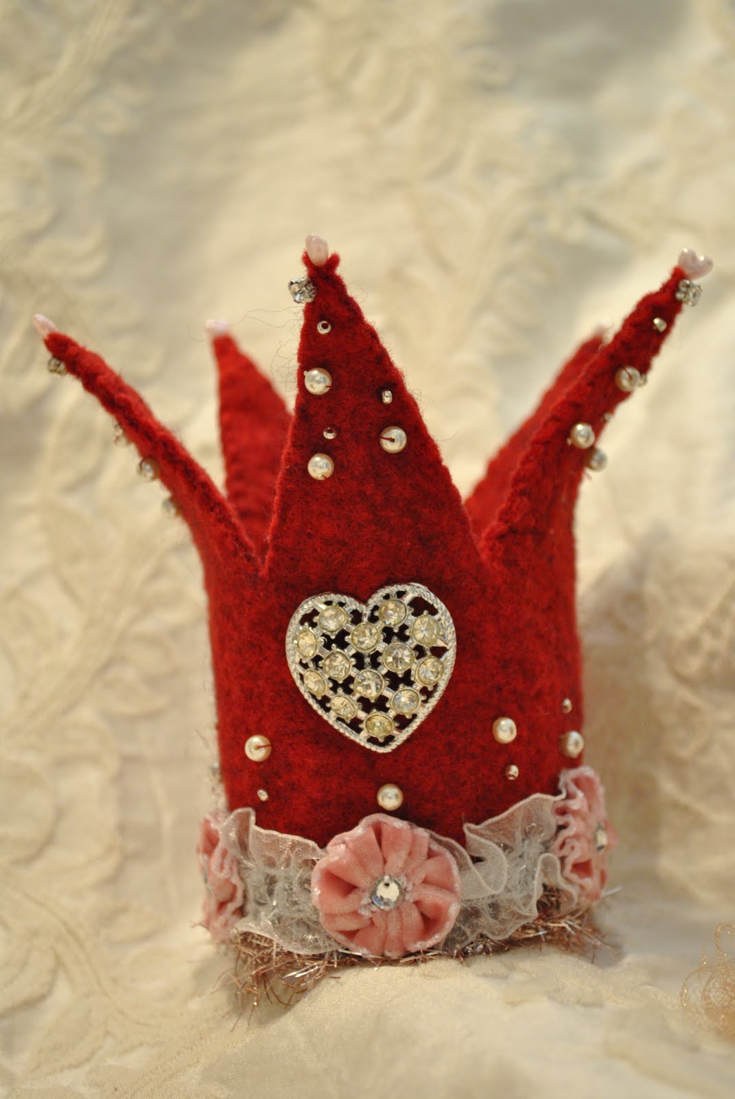 Art Studio 522: Valentine Crowns & Other Fun Stuff