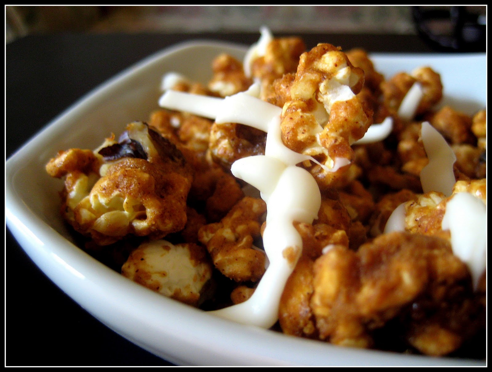 Wingledings: Cinnamon Bun Popcorn and a Double-Feature!