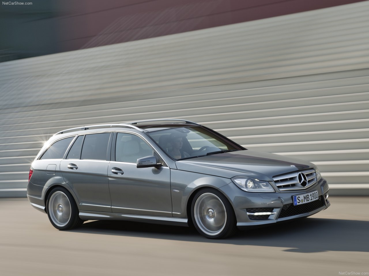 automotive supply: 2012 Mercedes-Benz C-Class Estate