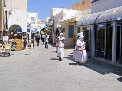 djerba web: djerba Costumes