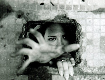 Palcos da Vida: Aprisionada