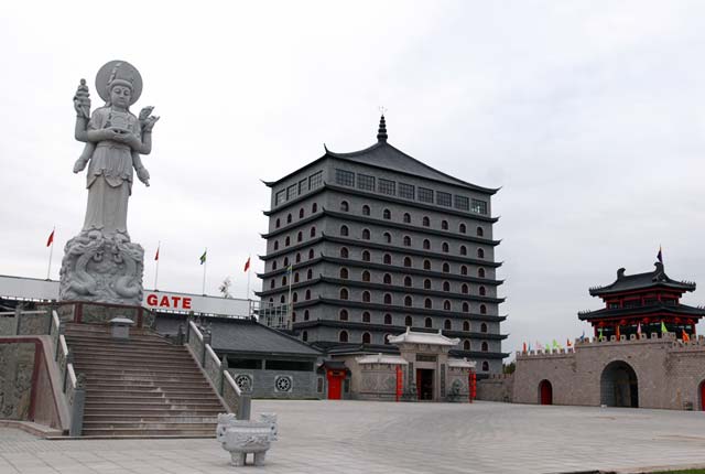 DRAGON GATE OFFICIAL DVD SERIES 伝説の扉 2004年編 Gate.4/ DGD-405 セブンエイト 格安 ...