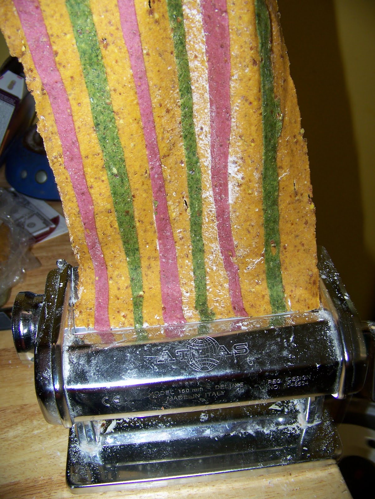 Lunches Fit For a Kid: Recipe: Striped Pasta