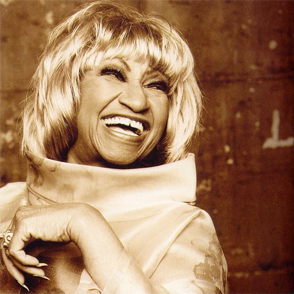 Es bueno comunicarnos: CELIA CRUZ