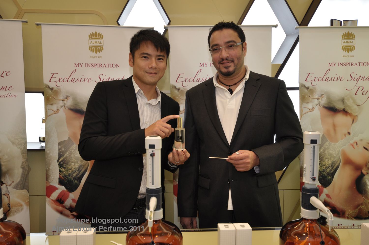 Ajmal Perfume : Creating Your Signature Parfum ~ TRISTUPE.COM