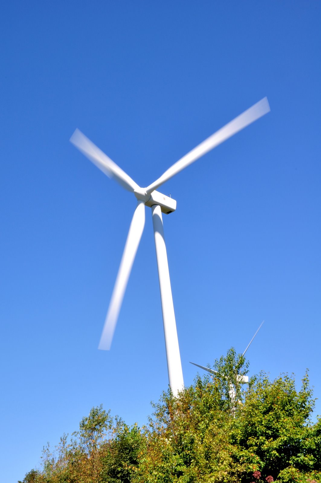 Rev. John Crabtree's Blog: Windrock Wind Turbines