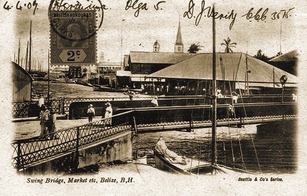 Recollections of a Vagabonde: A Short Stay in Belize City, Central America