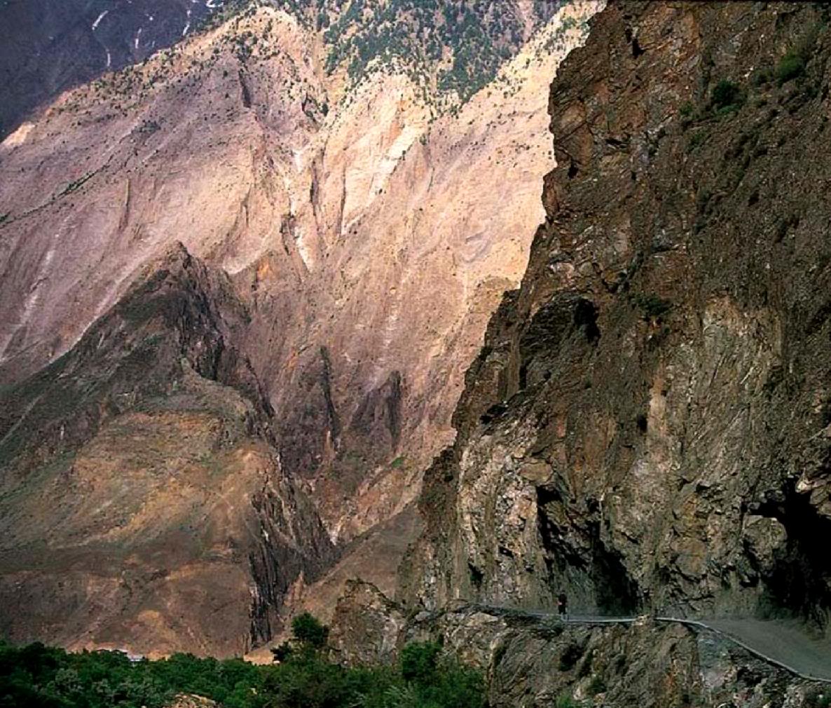 WELCOME TO MY WORLD: Kalash Valley: Jewel of The Northern Areas With ...