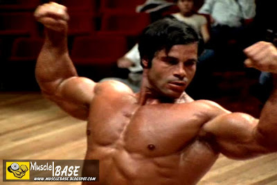 Franco Columbu - Muscle Base | New Bodybuilding Contests | Bodybuilder ...