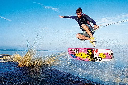 Wakeboarding: Wakeskating