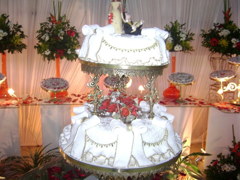 REGINA FESTAS BUFFET: REGINA FESTAS