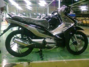 Gambar New Honda Revo AT Matic | Harga Motor|Gambar Modifikasi Motor ...