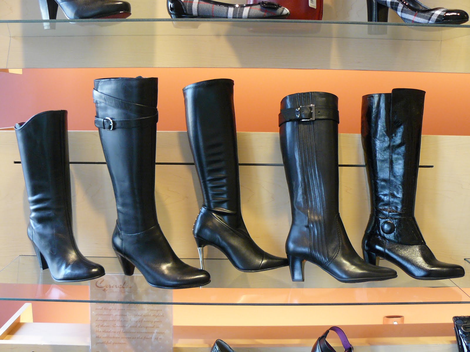 Our Downtown: The Shoe Tree ... where shoes are everything!