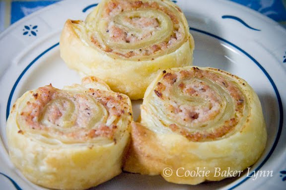 Cookie baker lynn: Weighty Tomes