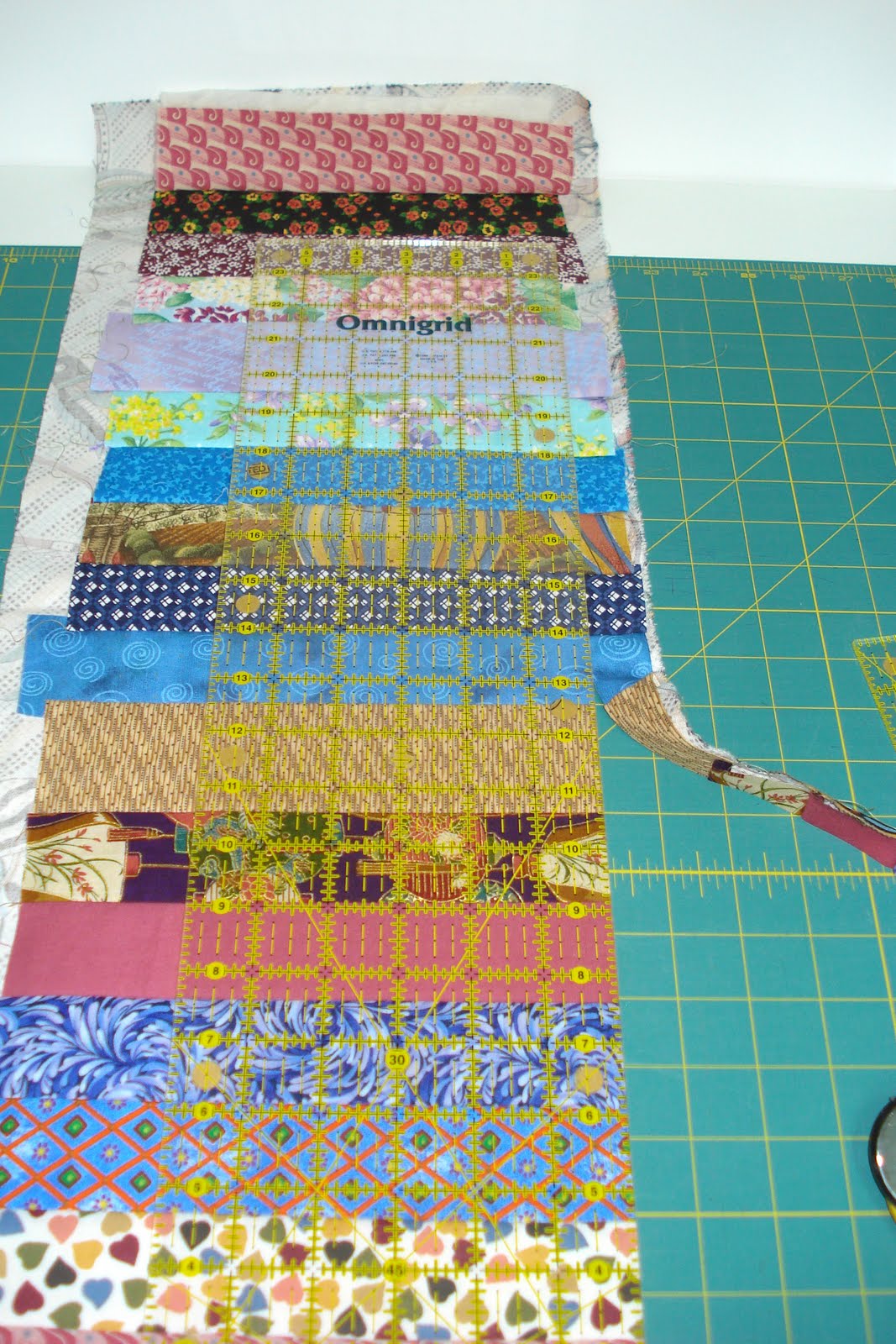 Angie Quilts: Mat And Ruler Bag