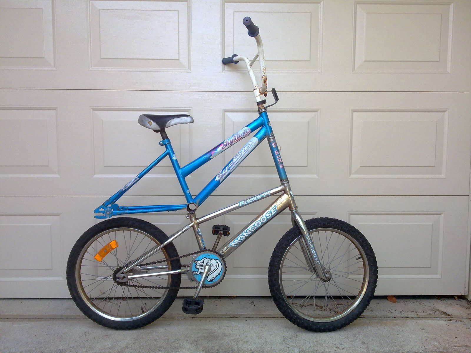 AtomicZombie Bikes, Trikes, Recumbents, Choppers, Ebikes, Velos and ...