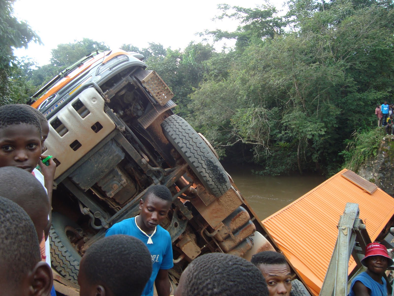 In the Forests of Ituri: Congo bridges falling down