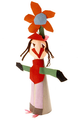 Art for Small Hands: Cut Paper – Stand-up Self-portraits