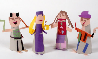 Art for Small Hands: Cut Paper – Stand-up Self-portraits