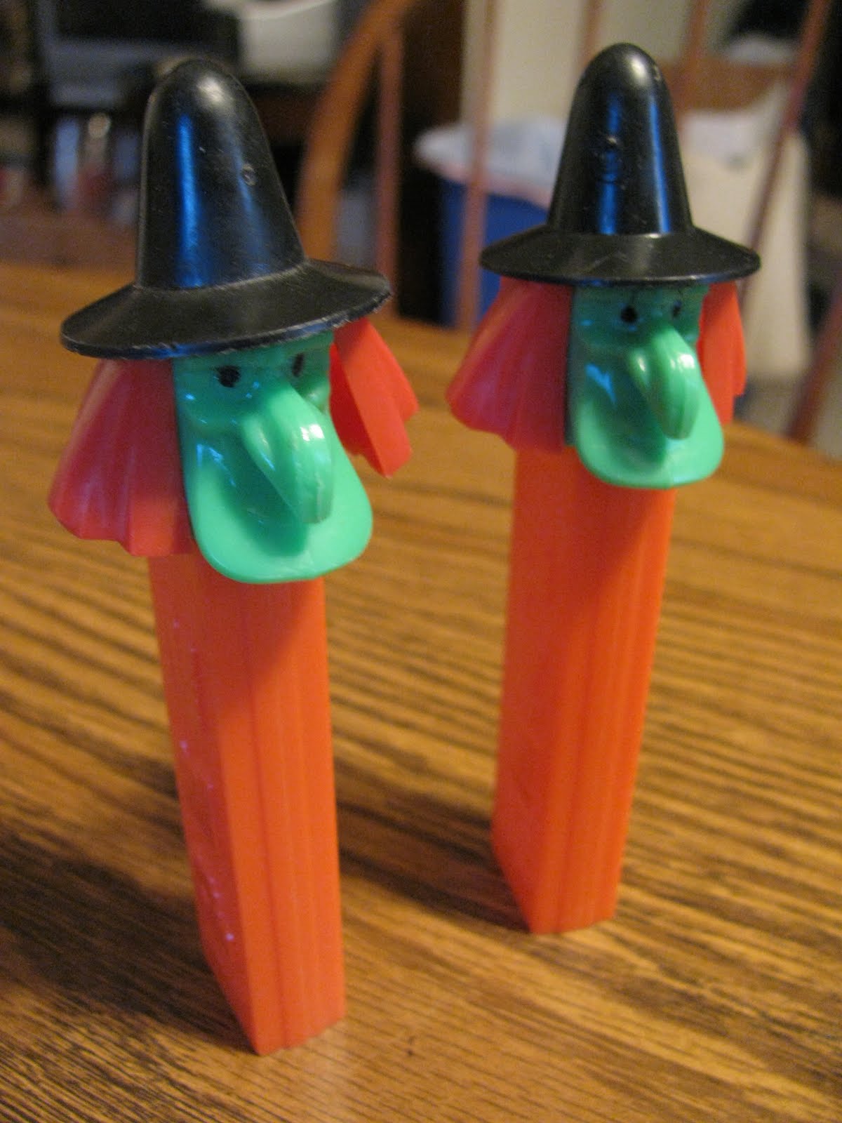 Ron's Pez World: WITCH