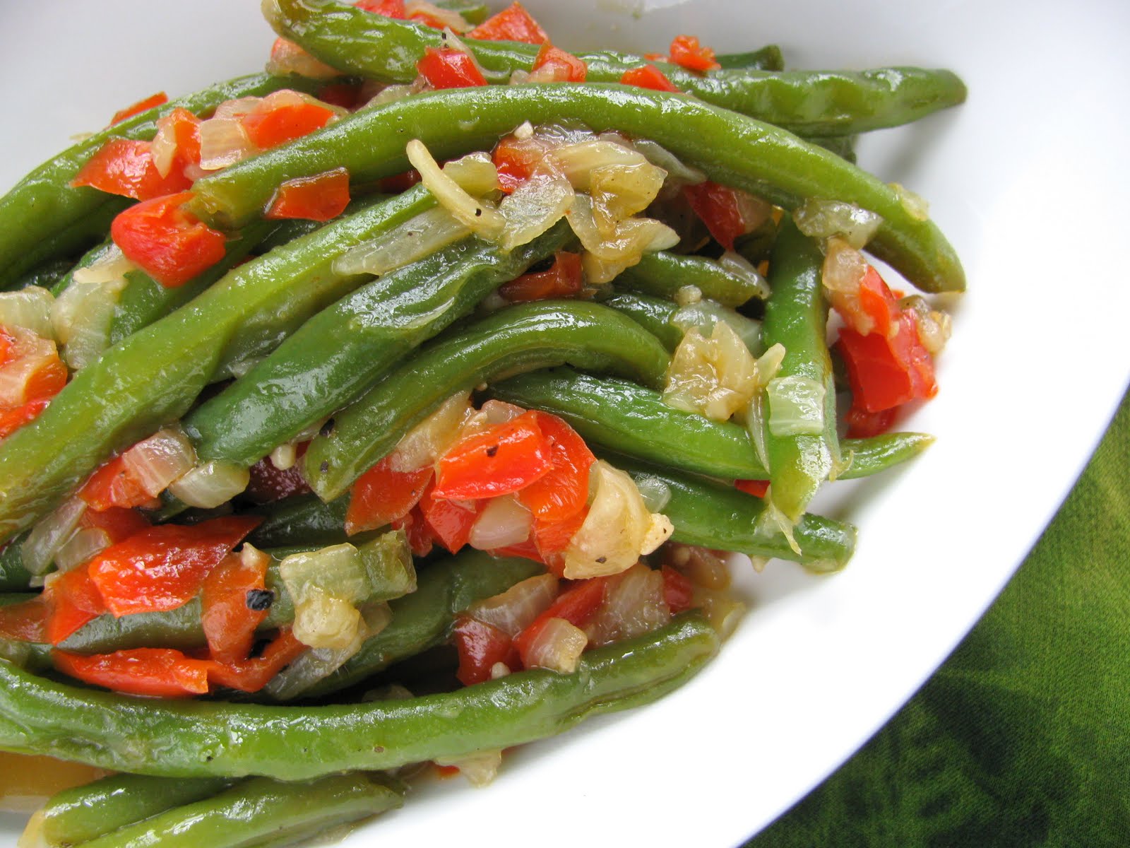 An Edible Symphony: Ree's Magical Green Beans