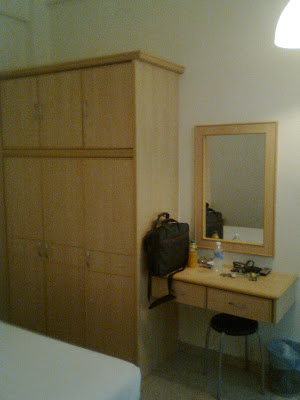 COLOUR OF LIFE: LIFE : HILLTOWNE HOTEL PENGKALAN HULU PERAK [ KROH]