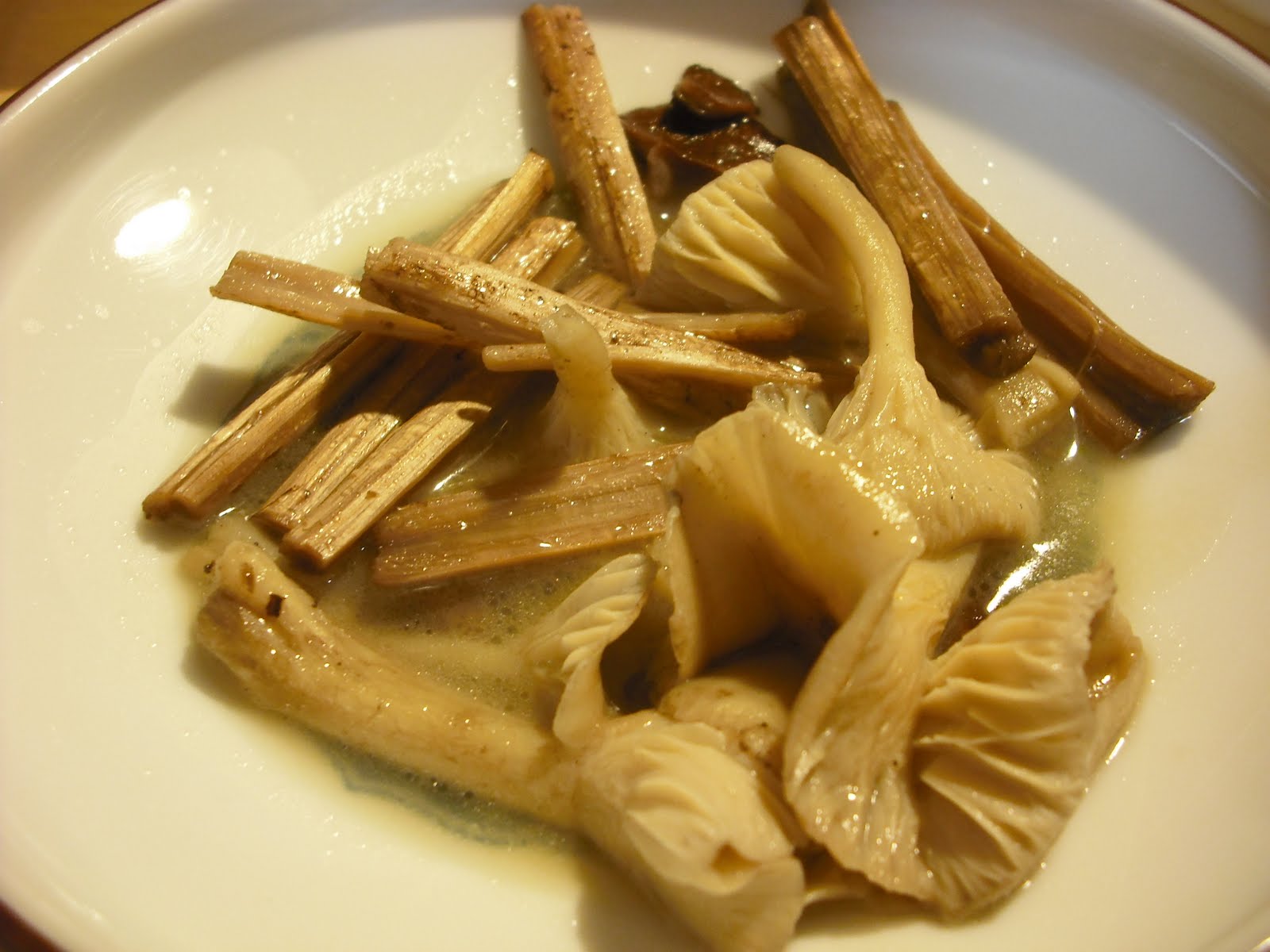 Hiroyuki's Blog on Japanese Cooking: Kinoko (Mushroom) Day for My ...