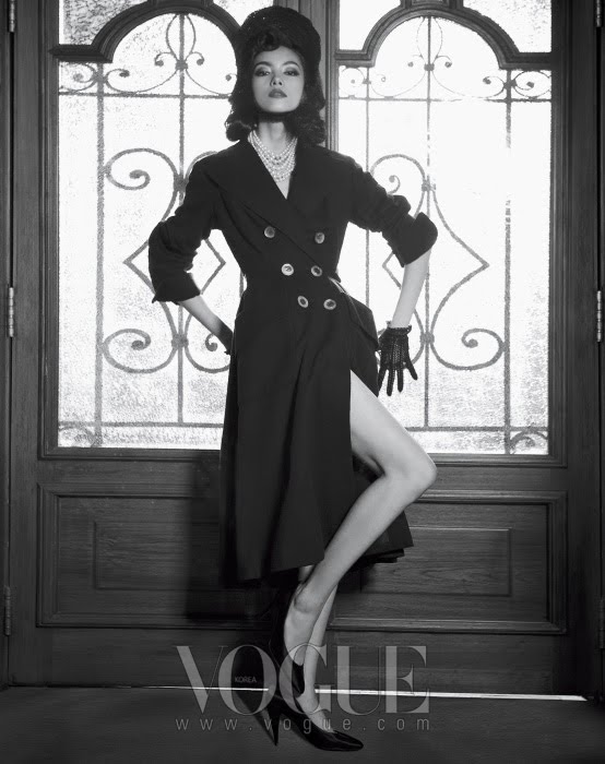 ASIAN MODELS BLOG: Sun Fei Fei in Editorial for Vogue Korea, July 2010