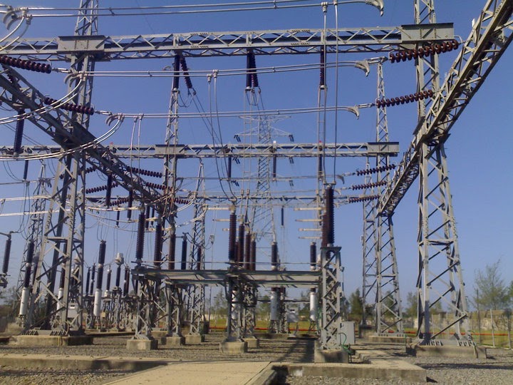 High Voltage: 150 kV Air Insulated Switchgear