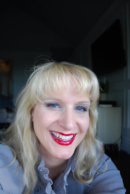 "Isabelle Thornton" Le Chateau des Fleurs: Filling up my bucket!