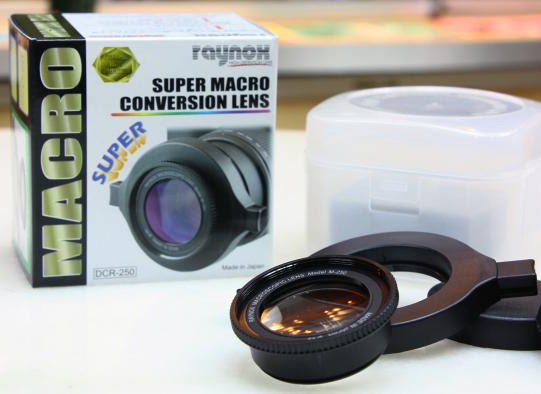 Selamat Datang ke Photoshack Studios: Raynox DCR M-250 Macroscopic Lens