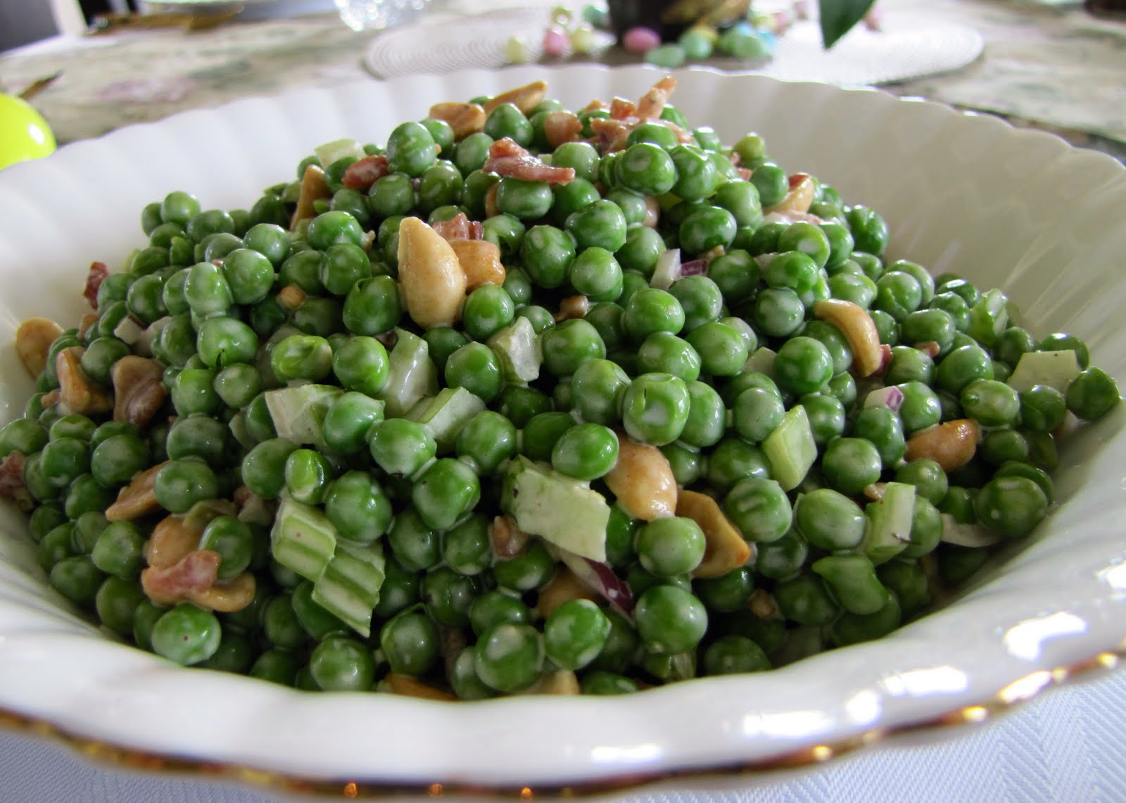 Mennonite Girls Can Cook: Crunchy Pea Salad