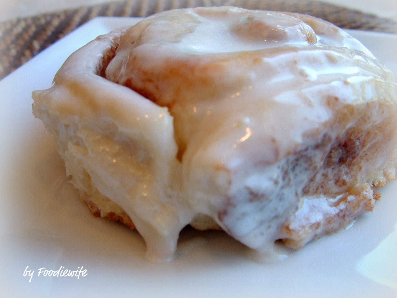 Perfect Ooey Gooey Cinnamon Rolls - A Feast For The Eyes
