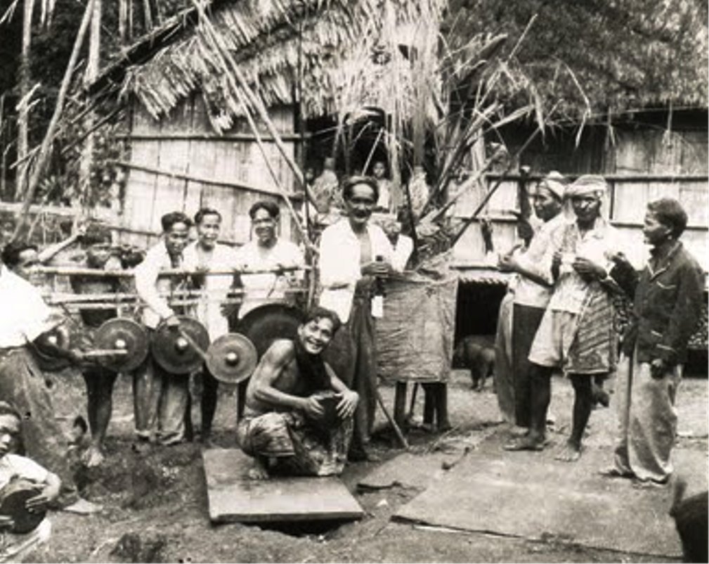 ADAT BANSA IBAN: 2010