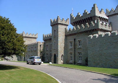 Lord Belmont in Northern Ireland: Quintin Castle