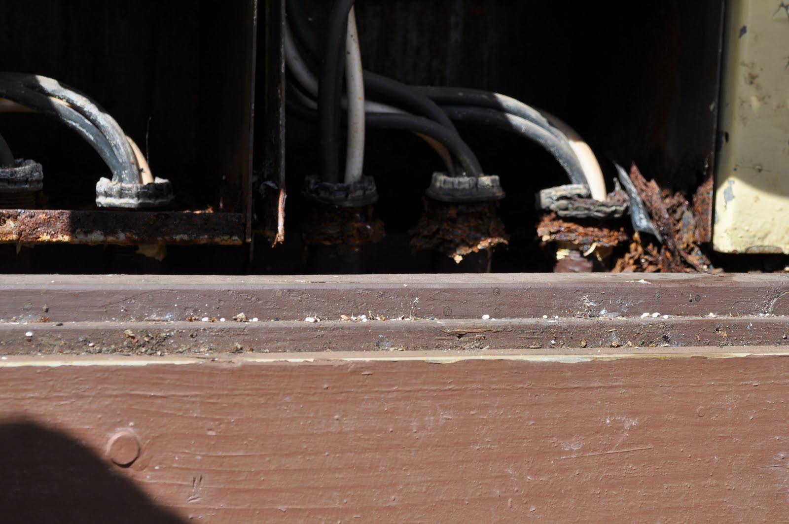 Haleiwa Surf Condos: Electrical Panel Boxes