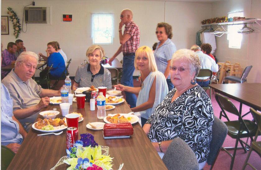 Crayne, Kentucky . . My Hometown: Crayne Cemetery Fish Fry June 4th 2010