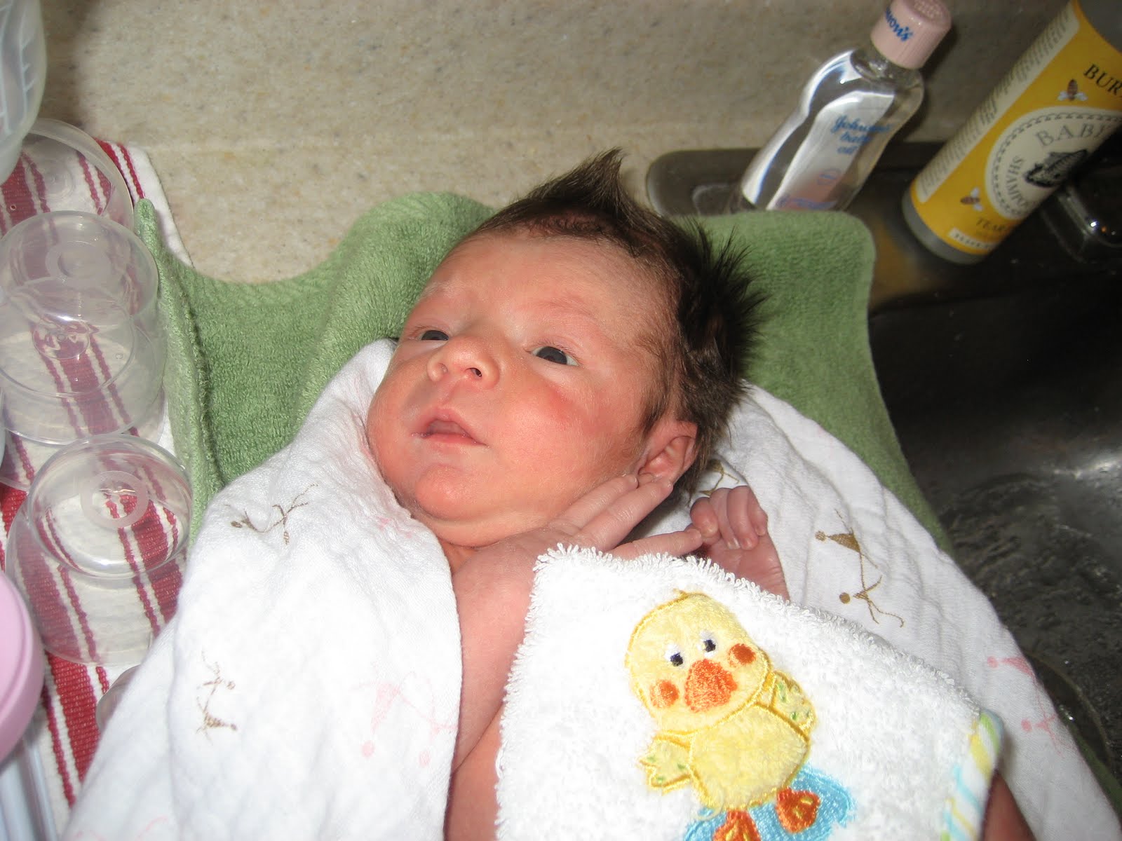 Loopie Lunds: Our Baby Girl is 1 Week Old...