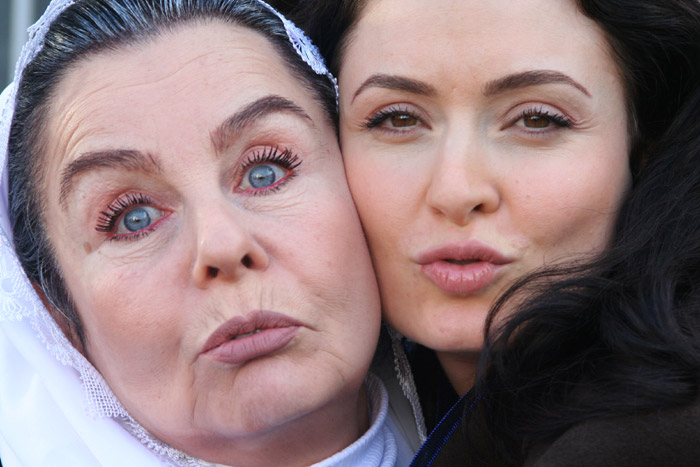 Χιλιες και μια Νυχτες Greek Blog: Ceyda Düvenci