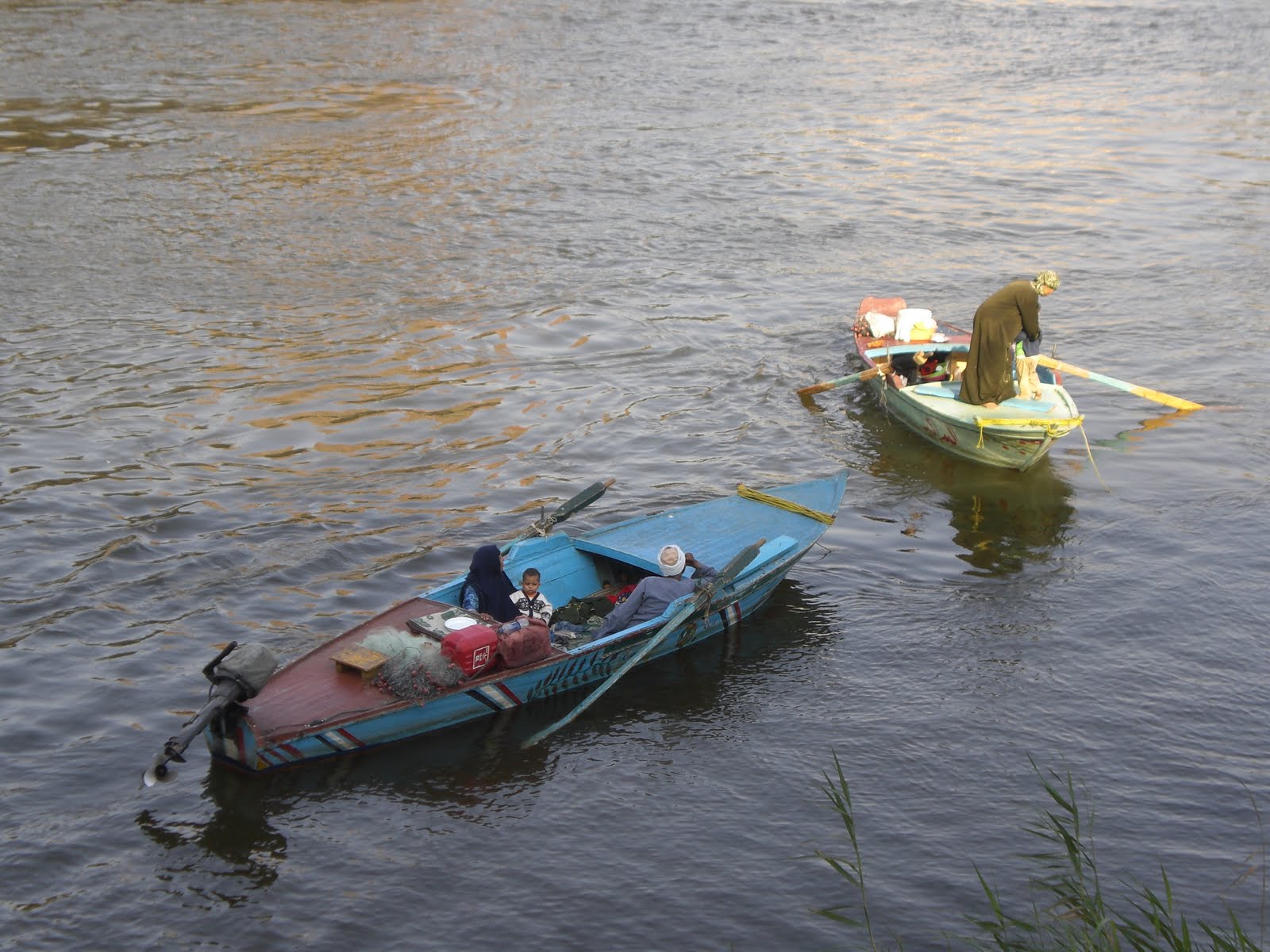 RUNIN Egypt: Sailing on a Faluka on the River Nile