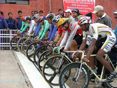 Kissena Track Racing: Track Cycling in India at one of the many velodromes