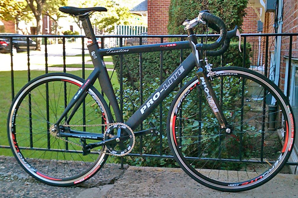 Kissena Track Racing: 9 25 2010 Pro Lite track bike with brake