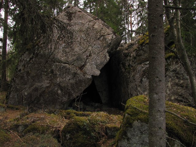 Luolamiehen blogi: Äijänkivi, Sastamala