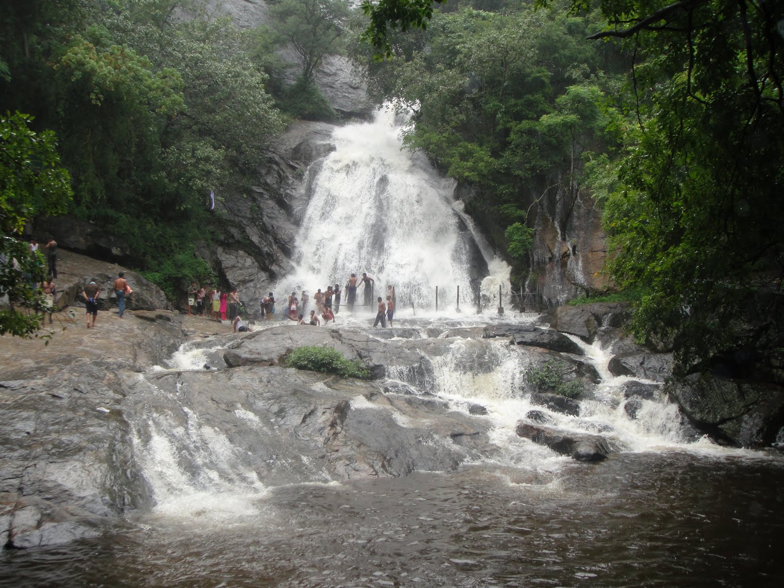 "Amar Corner": Waterfall @ Monkey falls - for the first time.