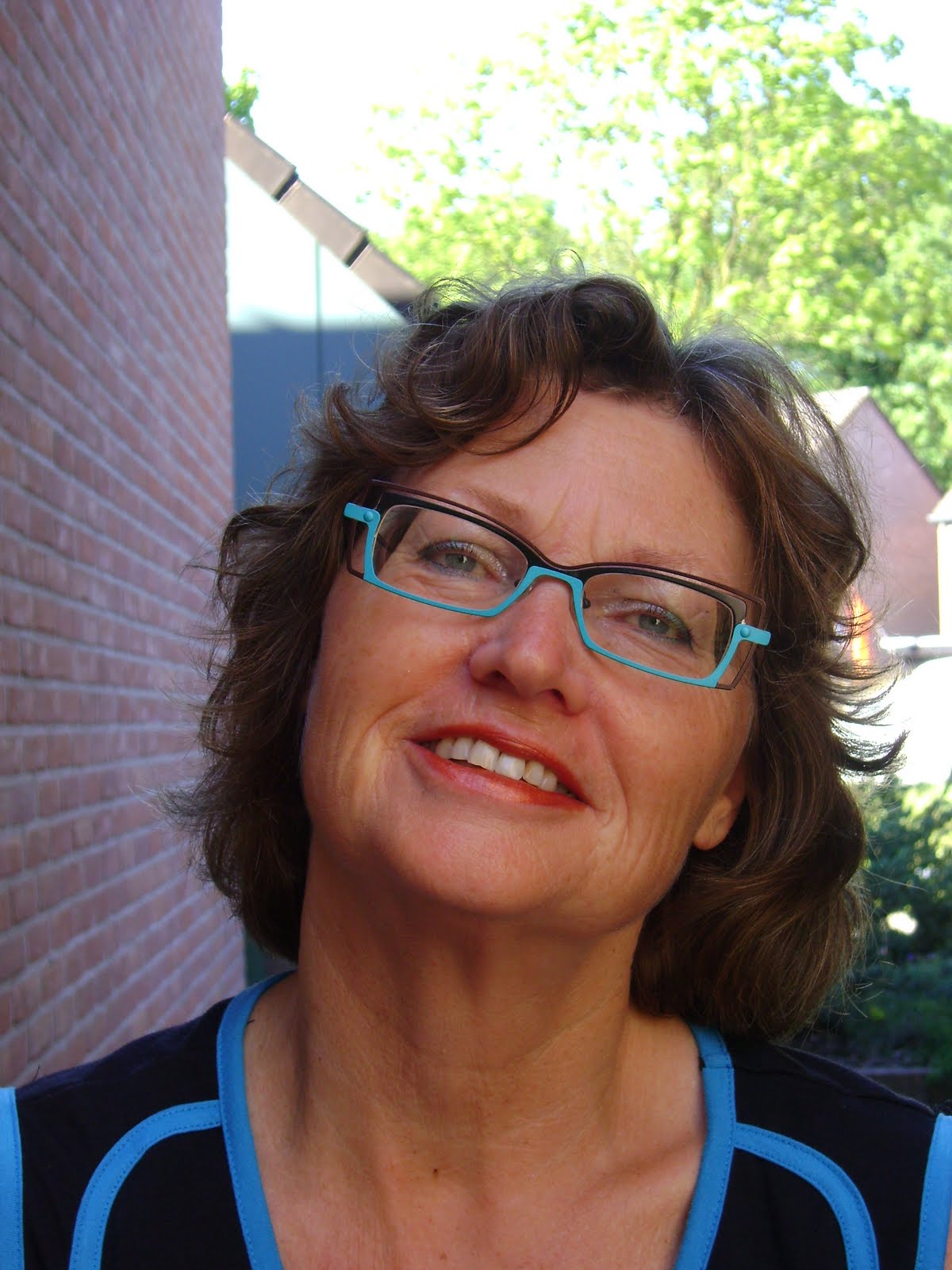 Ladies behind crystal veil: Nel 361