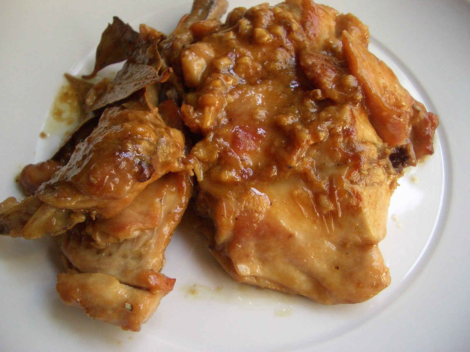 Charo y su Cocina: CONEJO AL AJILLO (FC)